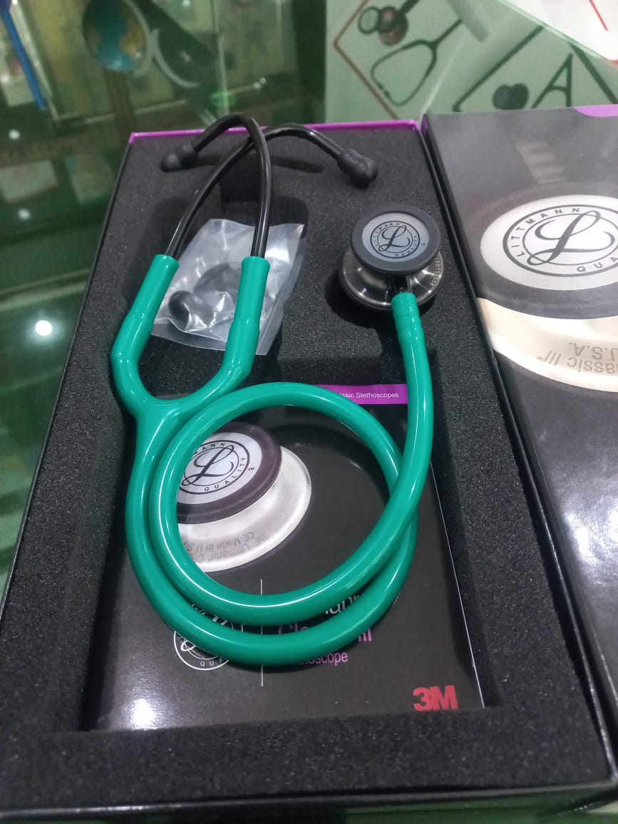 3M™ Littmann® Classic III™ Stethoscope - 5875 - Green Tube Black Finis ...